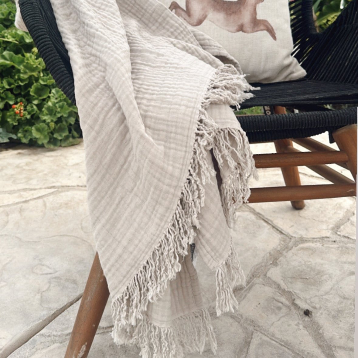 Oversized Fringe Breeze Throw – Muslin Comfort